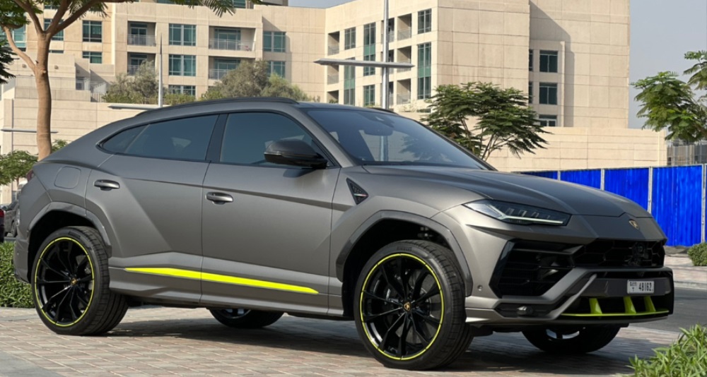 LAMBORGHINI URUS - Lord Star Luxury Rent A Car